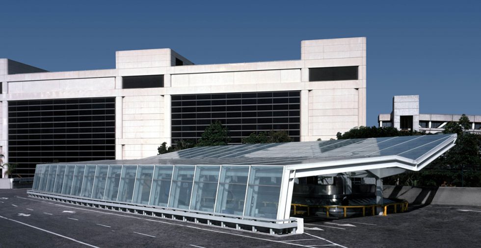Interline Baggage Facility Los Angeles International Airport | Gruen ...