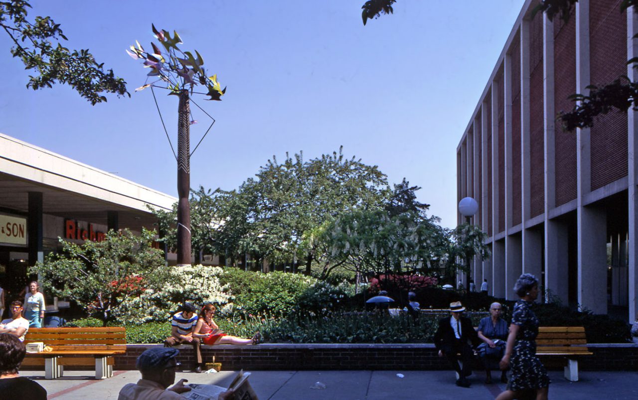 Northland Shopping Center | Gruen Associates