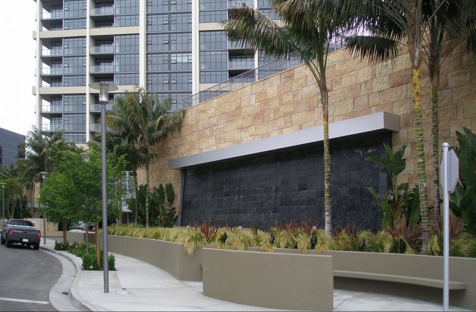 Central Park Apartments at Astoria | Gruen Associates
